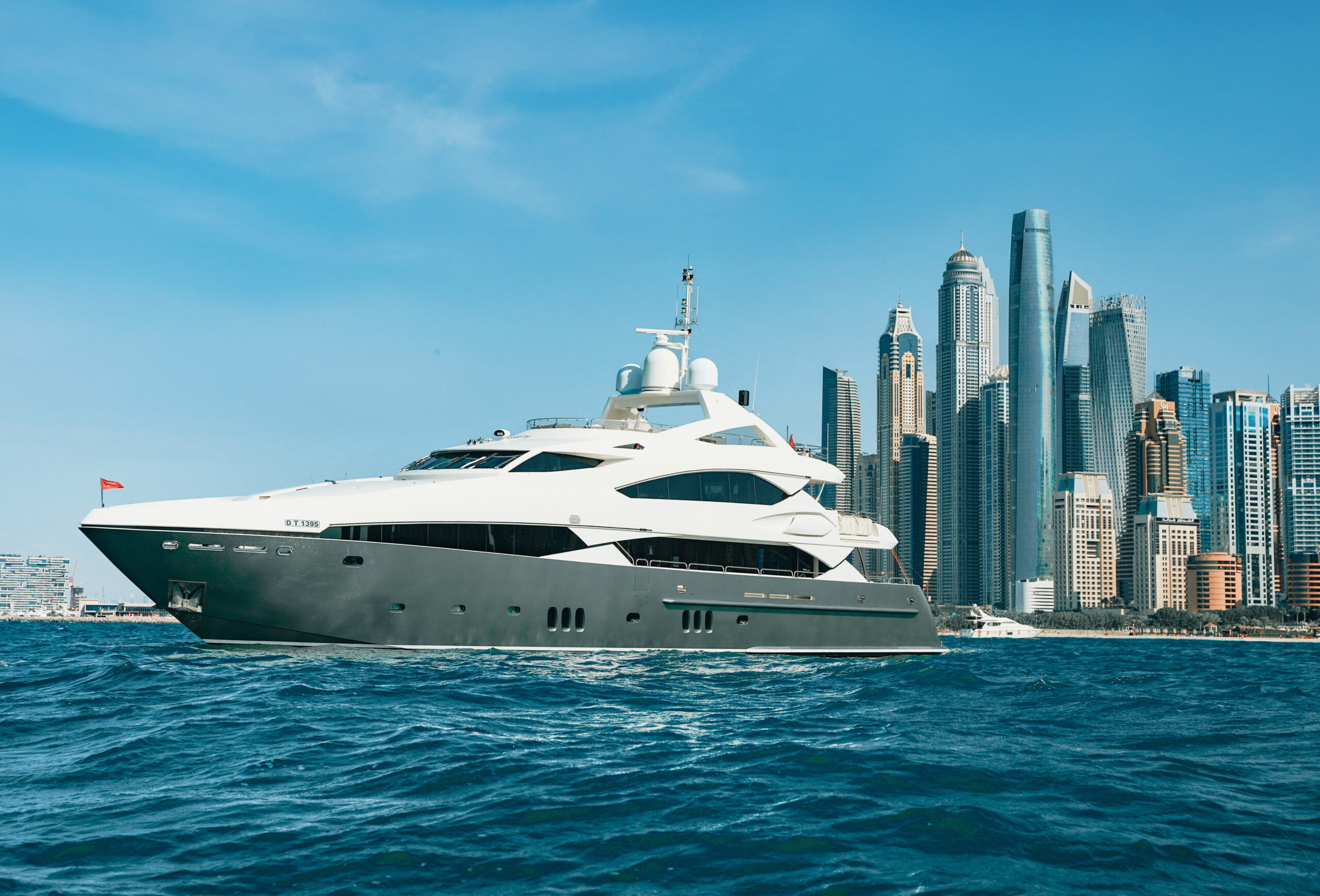 Yacht Rental in Dubai | Luxury Yacht Charter Services in UAE